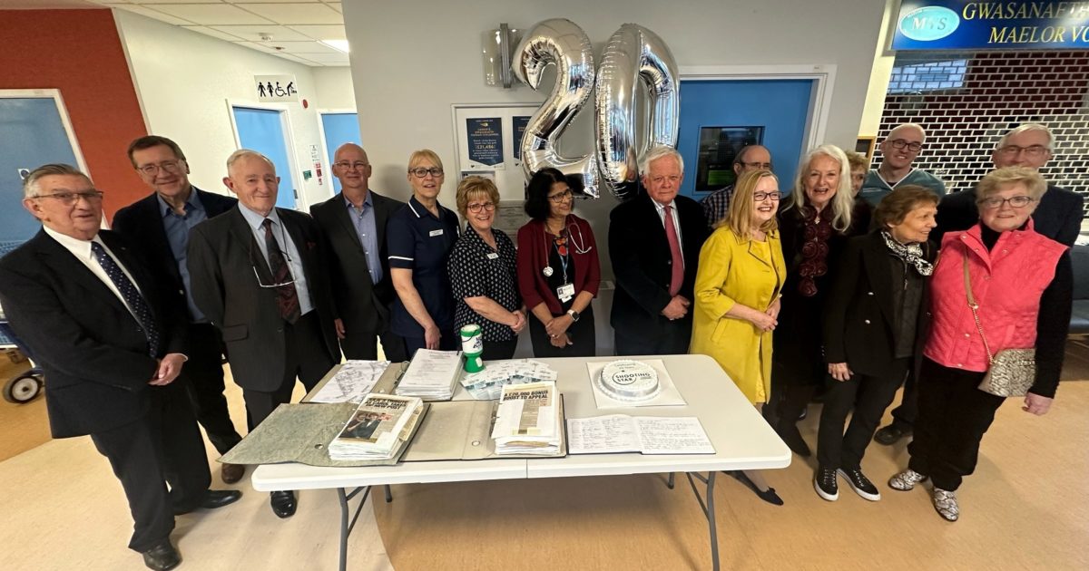 Awyr Las | Shooting Star Cancer Unit celebrates its 20th anniversary